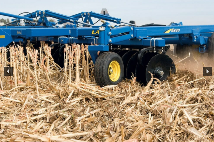 Elite Ag - 6200 Tandem Disc Harrow - Landoll